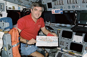 Spaceflight mission report: STS-32