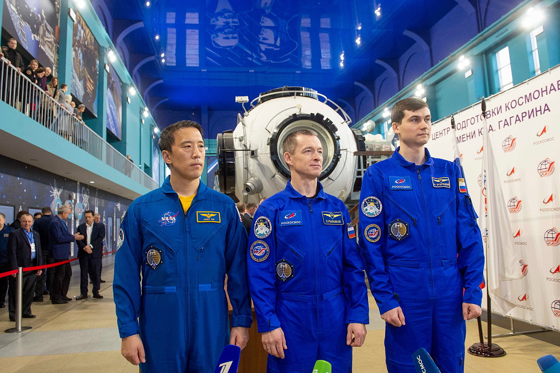 Crew Soyuz MS-27