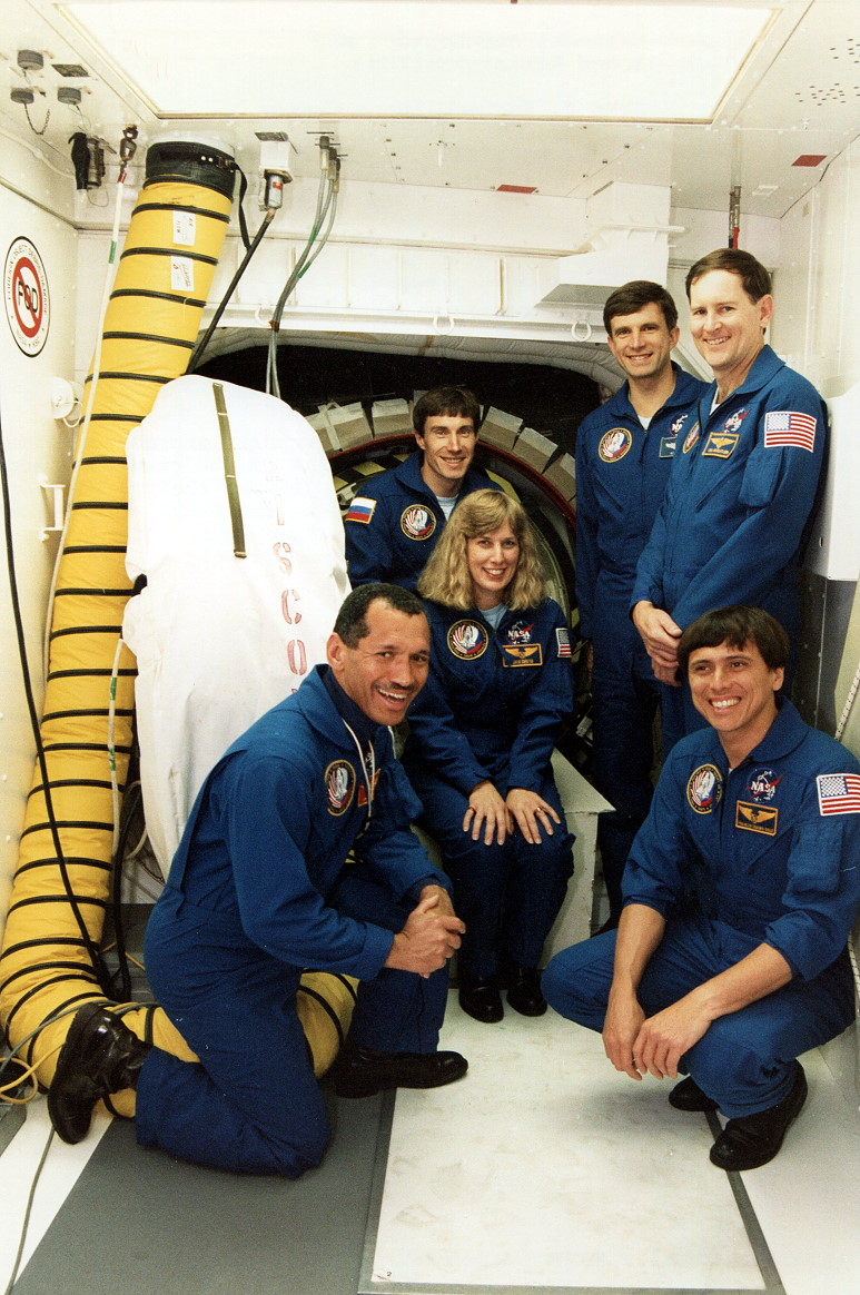 Crew STS-60