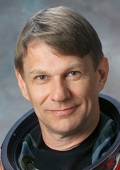 Astronaut Biography: Piers Sellers