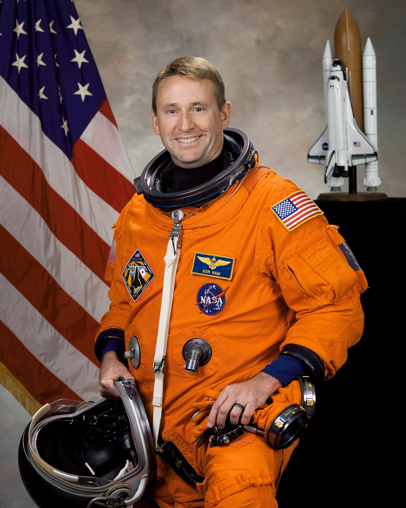 Astronaut Biography: Kenneth Ham