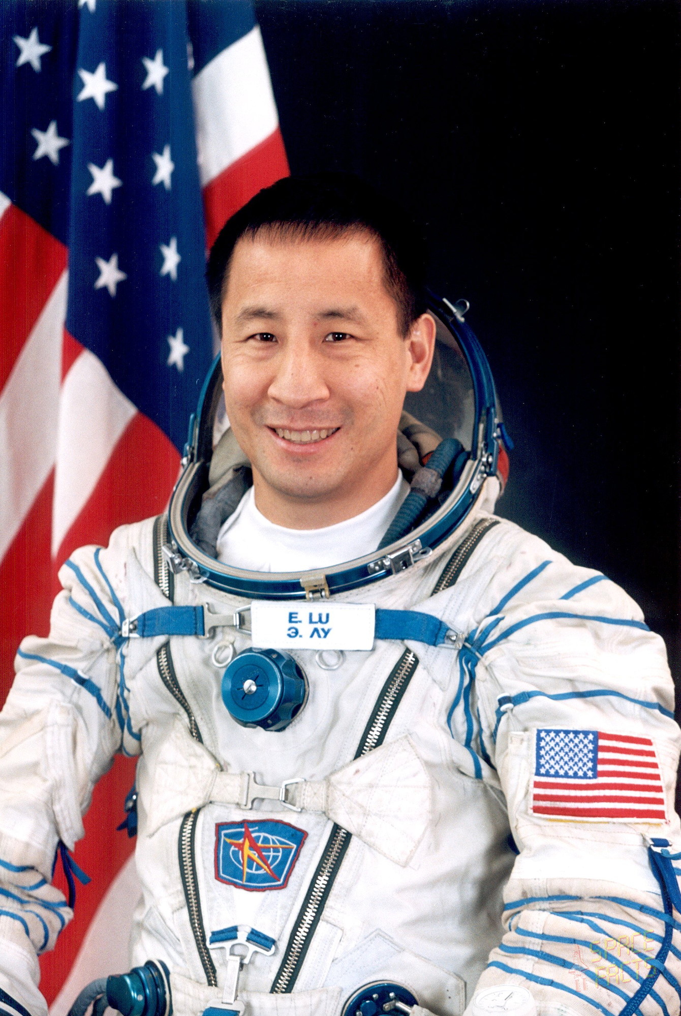Astronaut Biography: Edward Lu