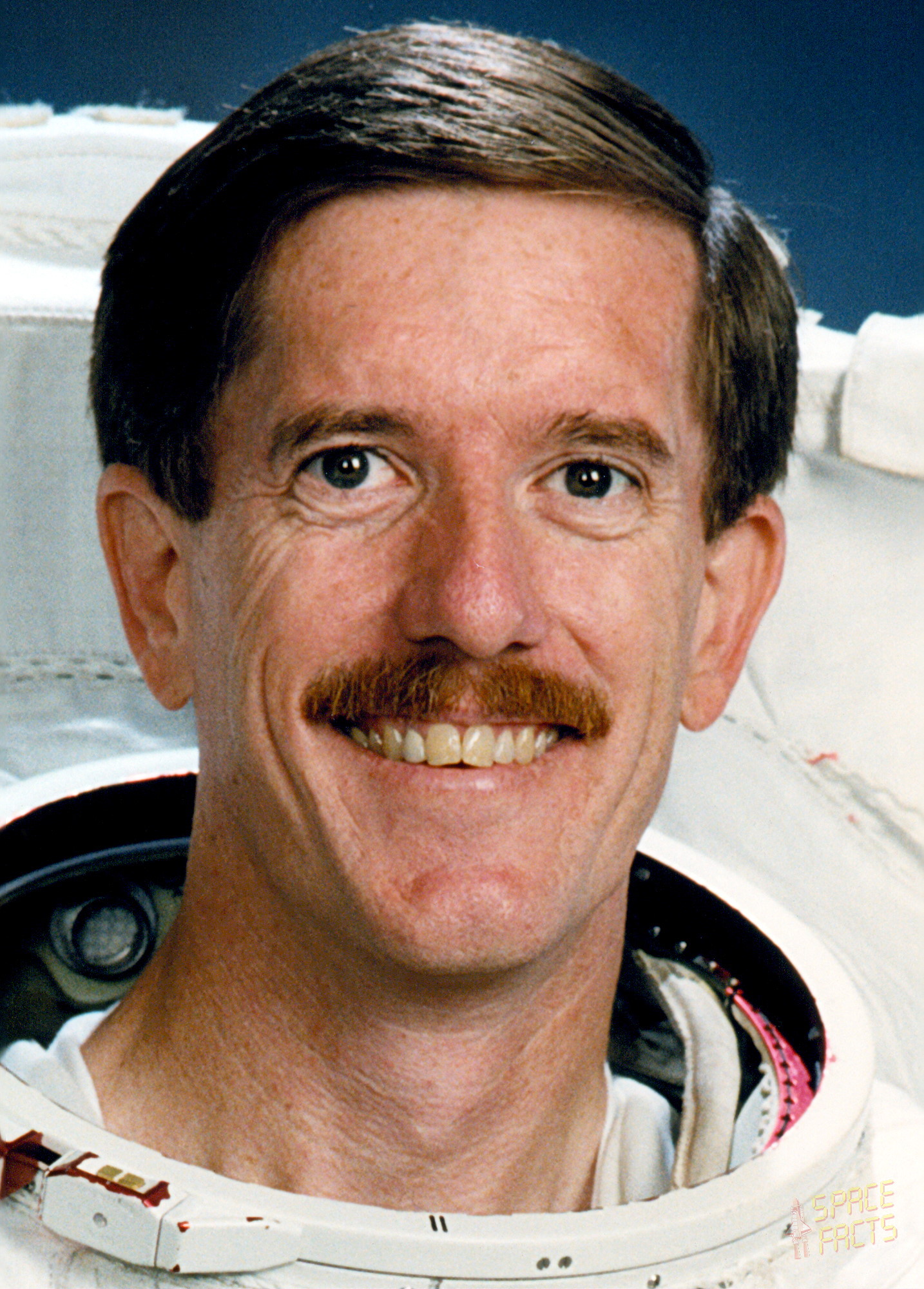 Astronaut Biography: James Reilly