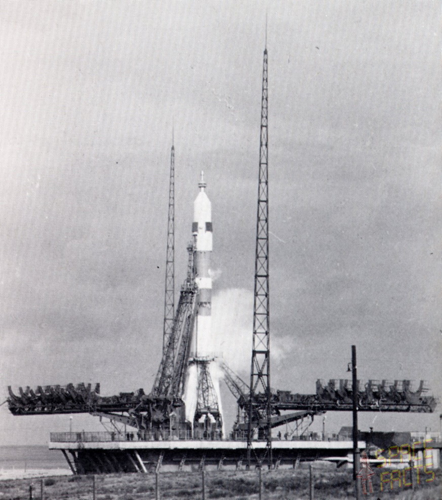 Soyuz 8 on launch pad