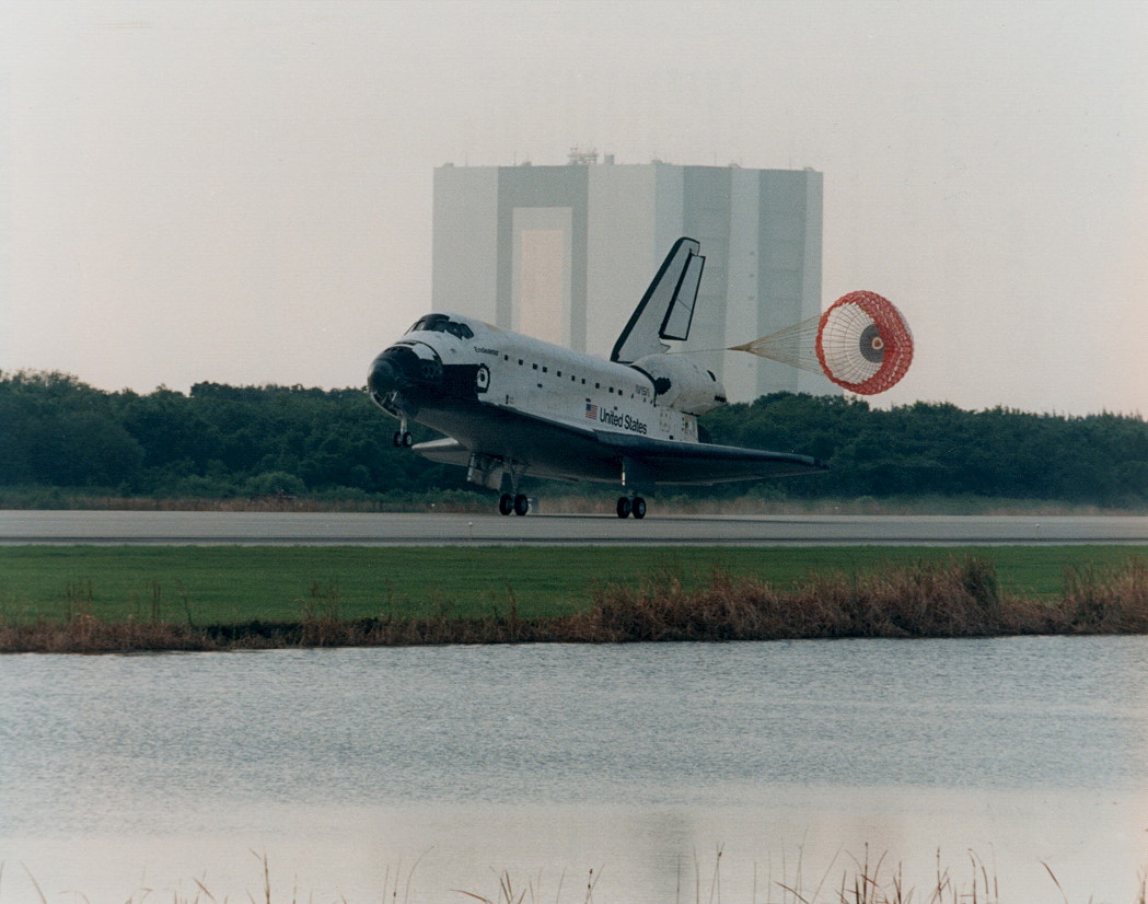 STS-77 landing