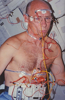 Spaceflight mission report: STS-8