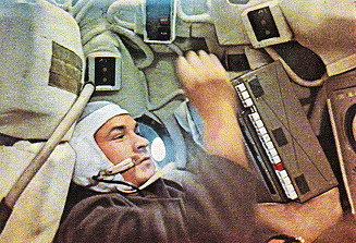 Spaceflight mission report: Soyuz 6