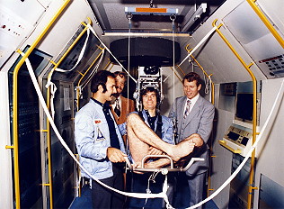 Spaceflight mission report: STS-9