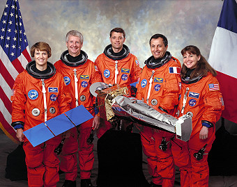Spaceflight mission report: STS-93