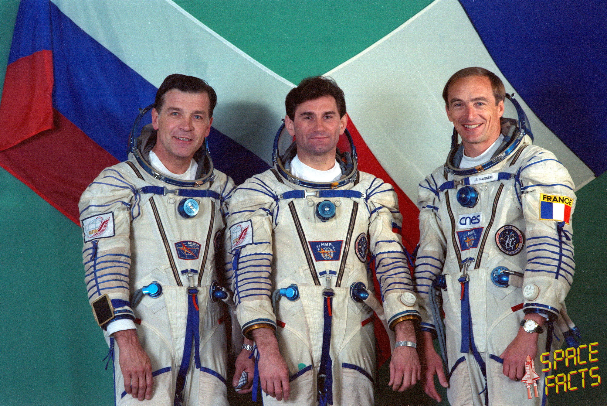Spaceflight mission report: Soyuz TM-17